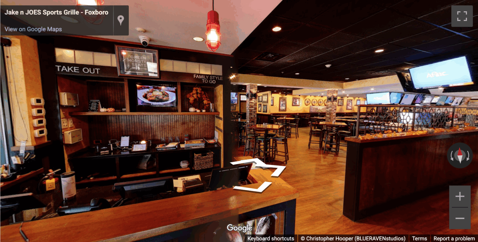 Foxboro – Jake n JOES Sports Grille